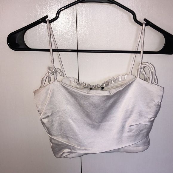 Zara | Tops | Zarawhite Pearl Cinched Crop Tank Top | Poshmark